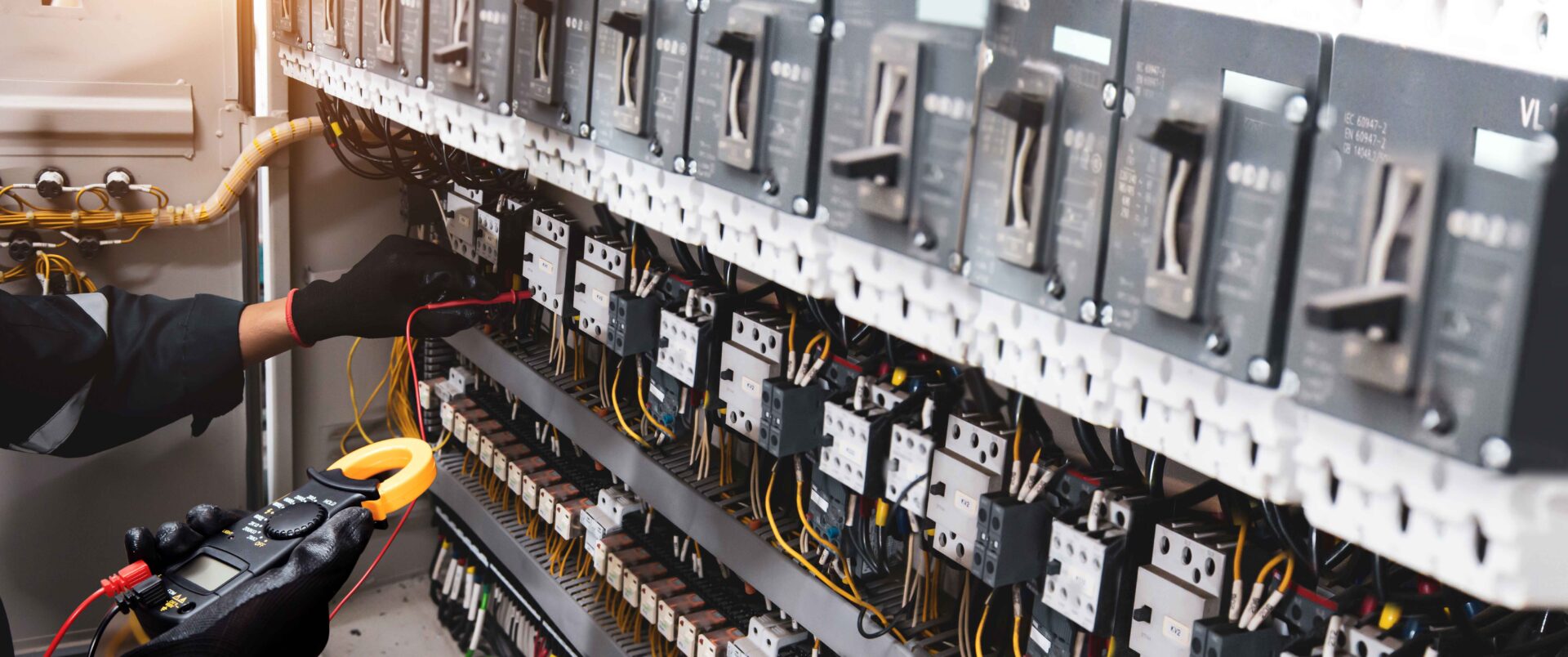 Electrical Switchgear & Meter Stack Replacement | Hawkins Electric