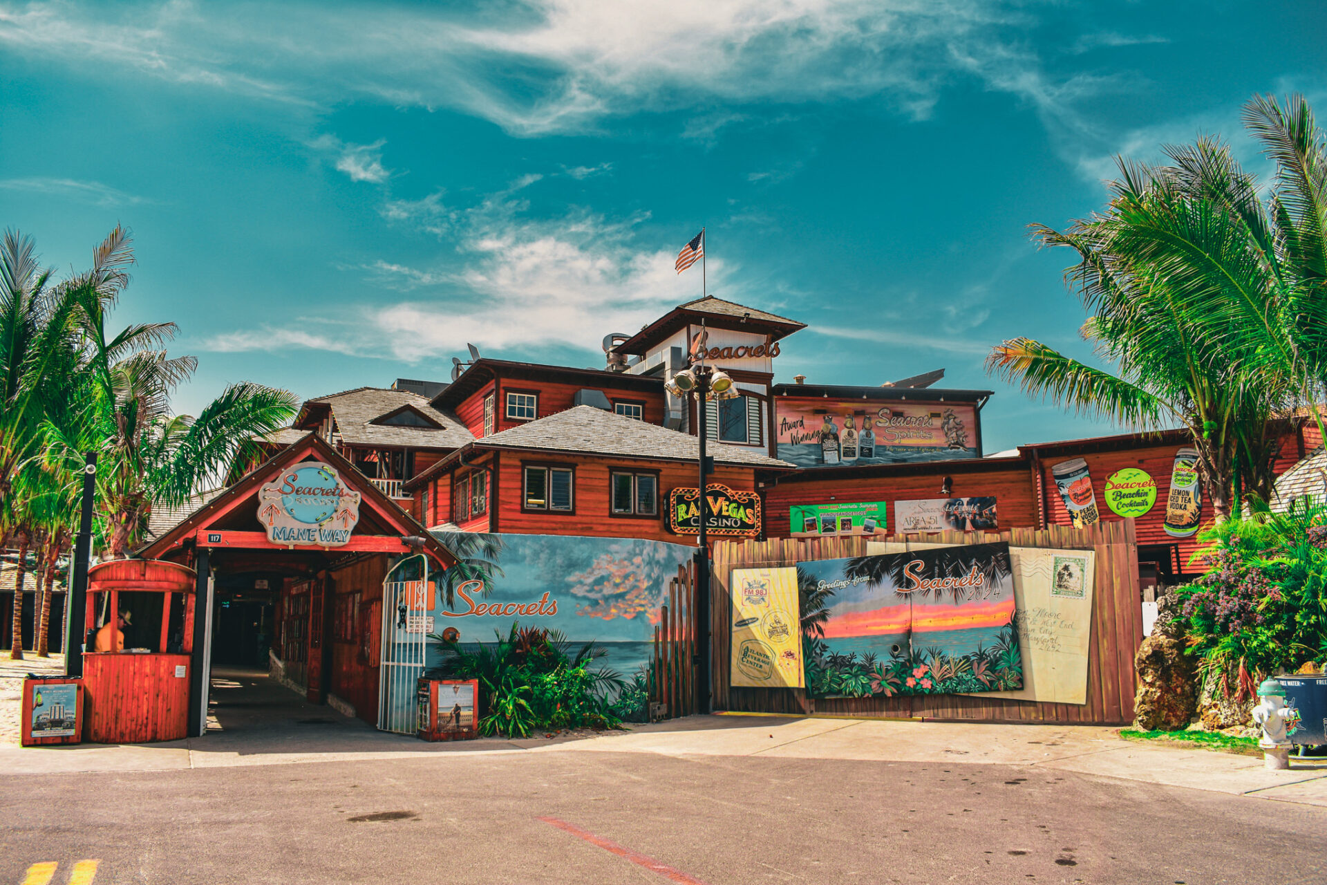 Gallery | Seacrets® Waterfront Dining | Ocean City, MD