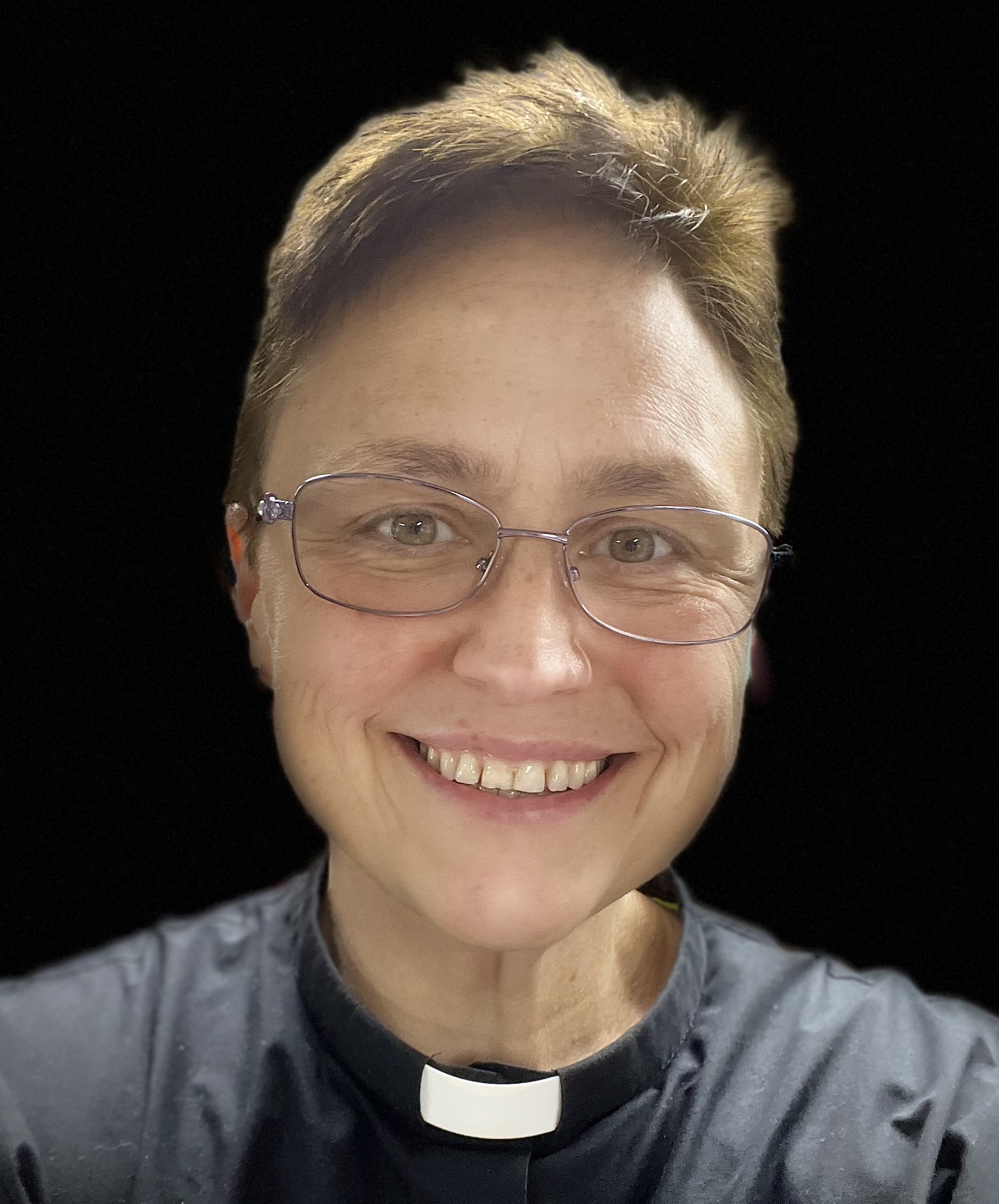 PASTOR JILL WILLIAMS, RECTOR - St. Paul's By the Sea